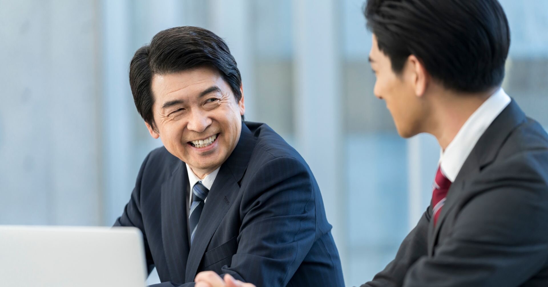 CoE、HRBP、HRSS...「3ピラーモデル」とは？～戦略人事を推進する法｜PHP人材開発